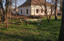 Obrenovac - Ratari, kuća sa placem