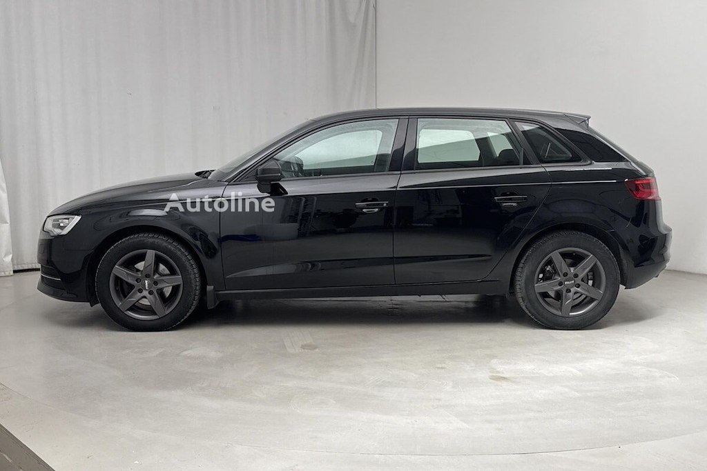 Prodaje se Audi A3 krosover na aukciji