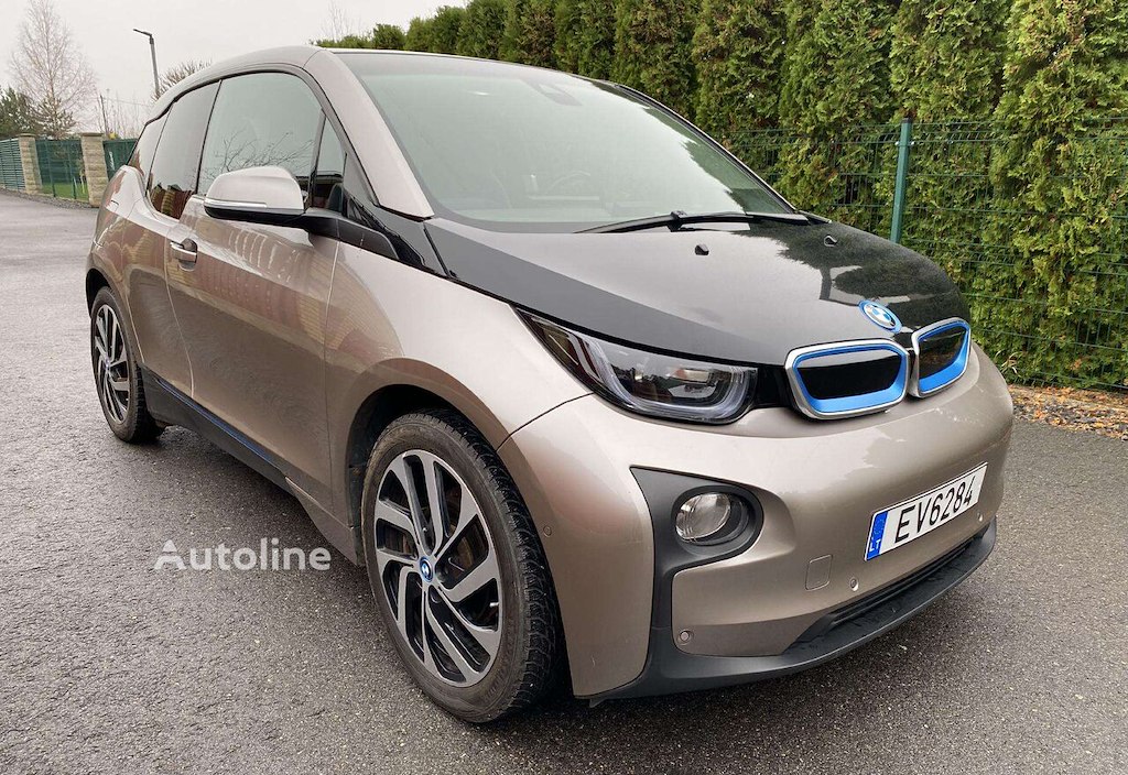 BMW i3 krosover