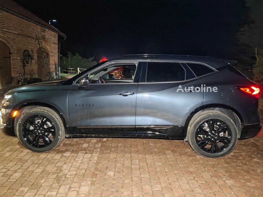 Prodaje se Chevrolet Blazer RS krosover na aukciji