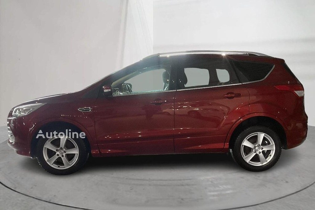 Prodaje se Ford Kuga krosover na aukciji