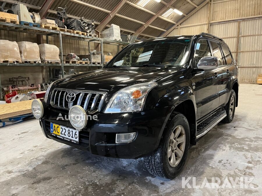 Prodaje se Toyota Landcruiser krosover na aukciji