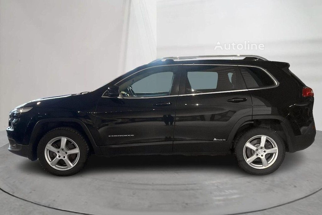 Prodaje se Jeep Cherokee krosover na aukciji