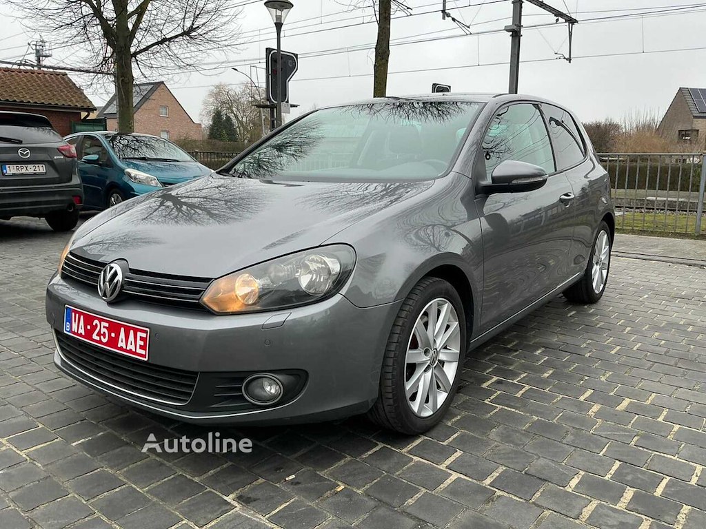 Prodaje se Volkswagen Golf 6 hečbek na aukciji