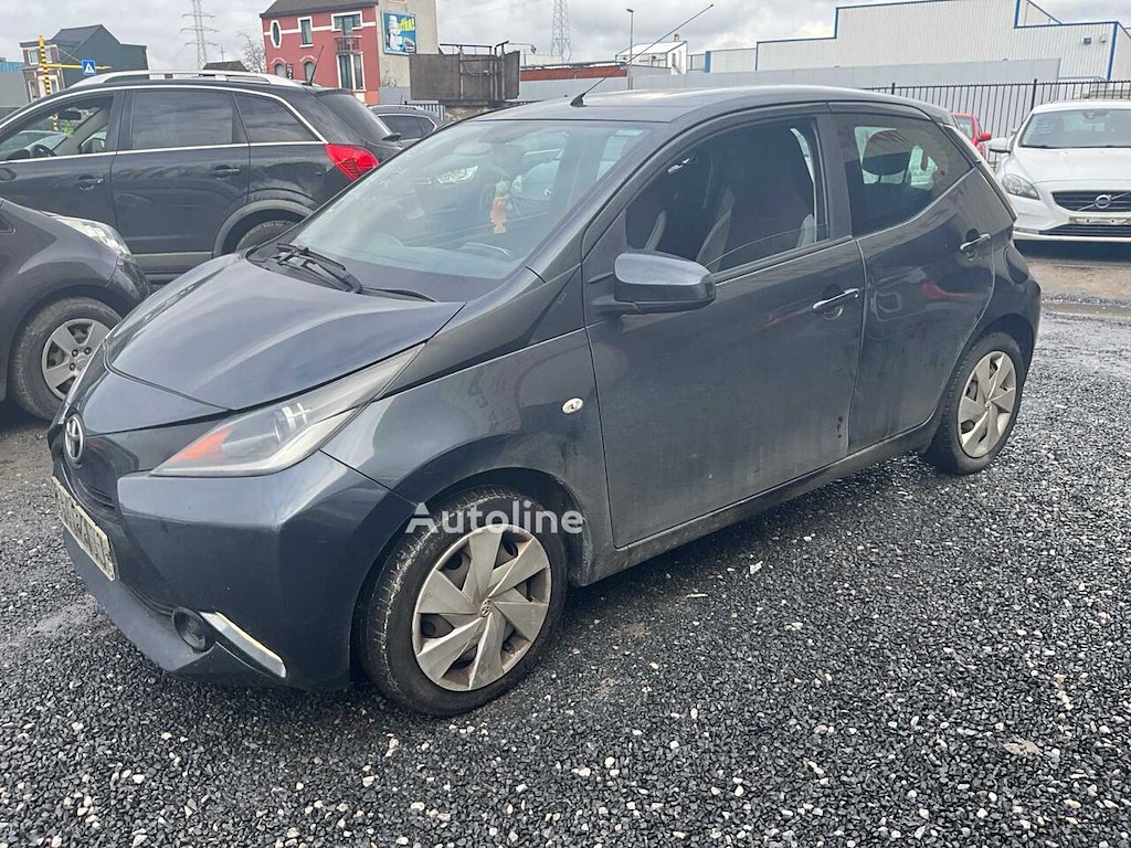 Prodaje se Toyota Aygo hečbek na aukciji