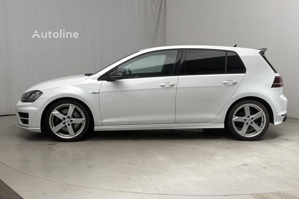 Prodaje se Volkswagen Golf hečbek na aukciji