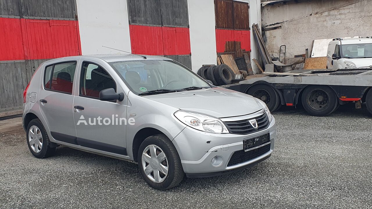 Dacia SANDERO 1.2 16V KLIMA hečbek