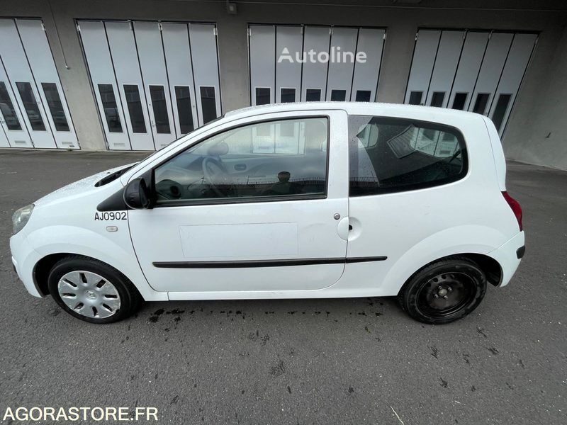 Prodaje se Renault TWINGO hečbek na aukciji