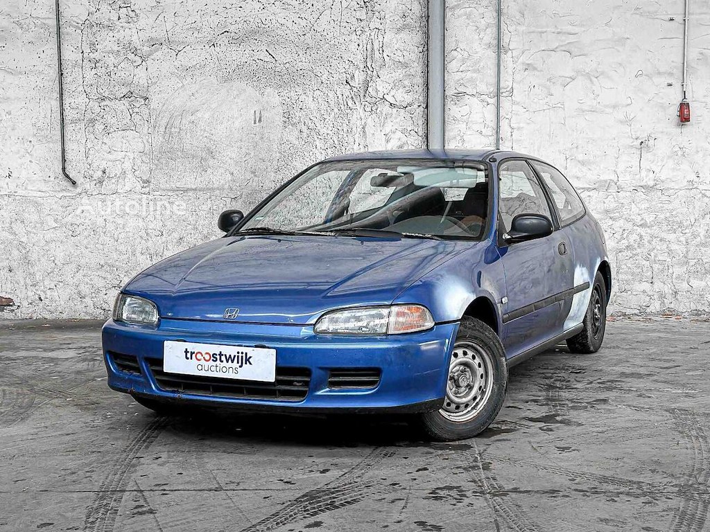 Prodaje se Honda Civic hečbek na aukciji