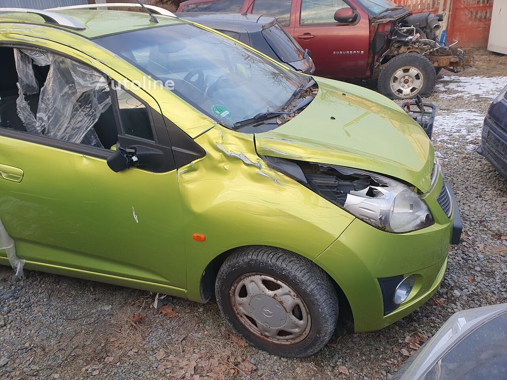 Chevrolet Spark 1.2 klima uszkodzony jezdzi 100 tys km hečbek