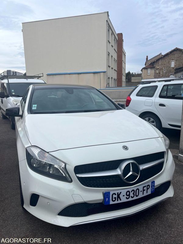 Prodaje se Mercedes-Benz CLASSE A hečbek na aukciji