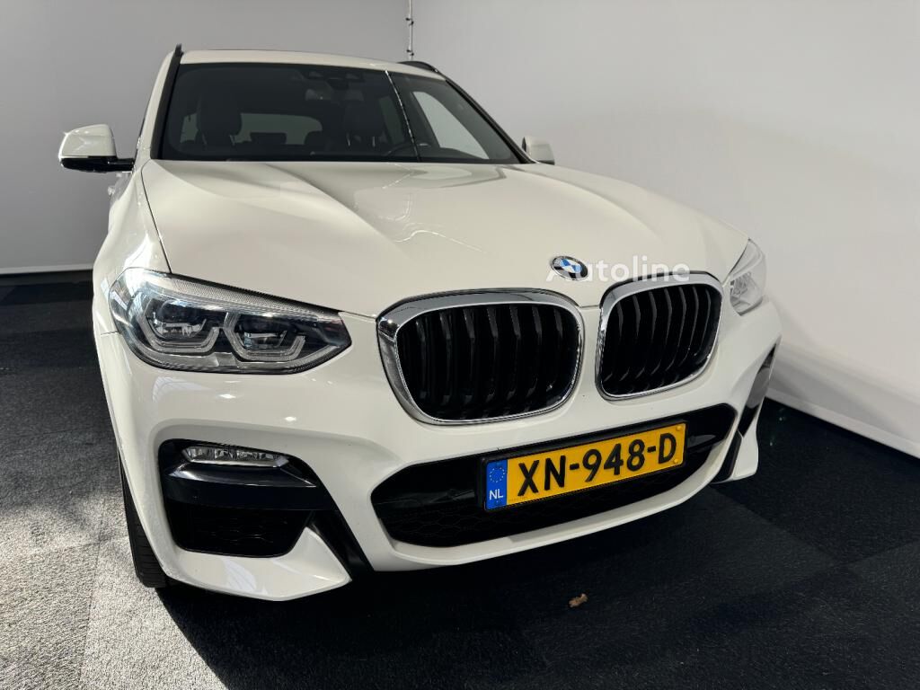 BMW X3 XDRIVE20I X3 xDrive20i Sport Executive pano dak trekhaak terenac