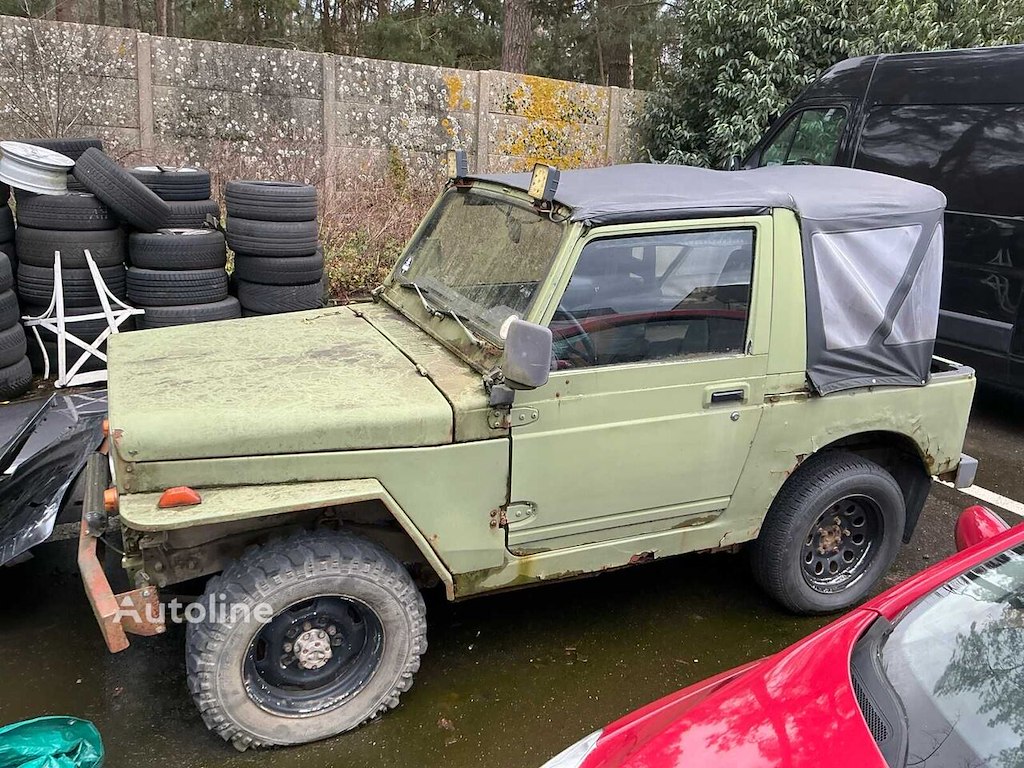 Prodaje se Suzuki SJ terenac na aukciji