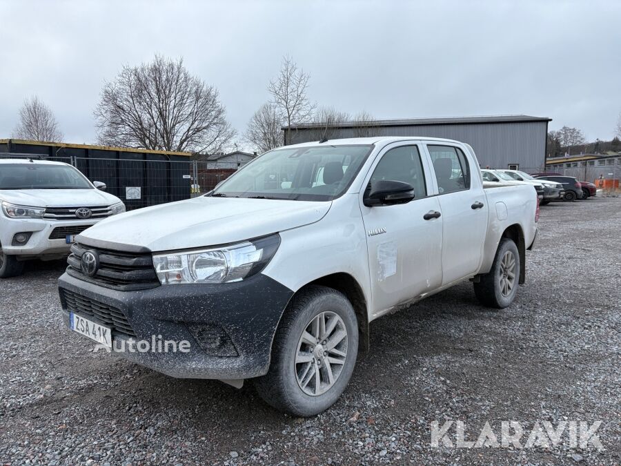 Prodaje se Toyota Hilux pikap na aukciji