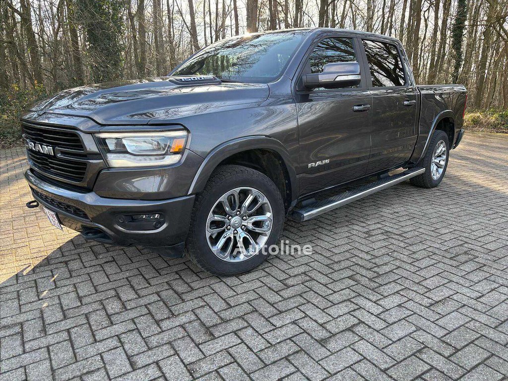 Prodaje se Dodge RAM 1500 pikap na aukciji