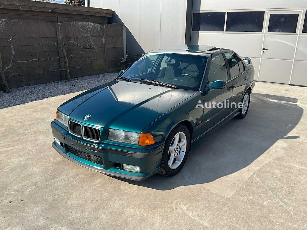 Prodaje se BMW 318 IS PROCAR sedan na aukciji