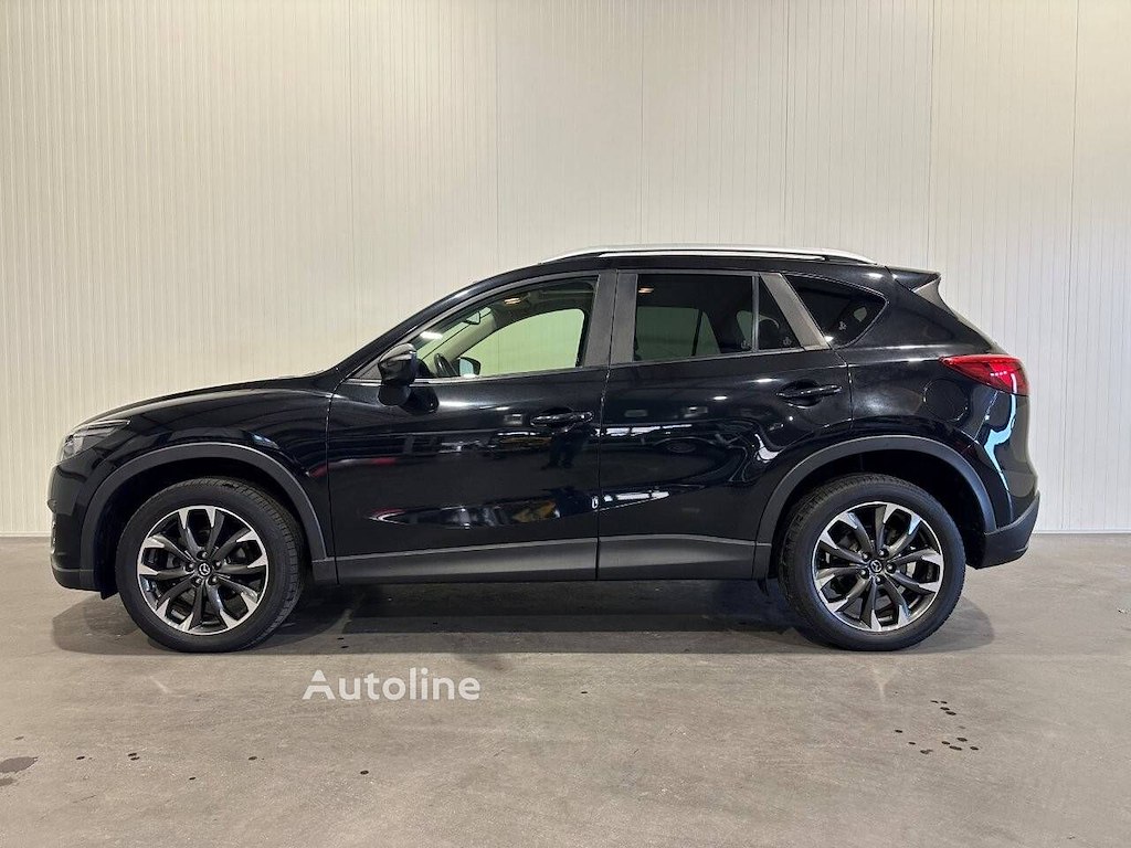 Prodaje se Mazda CX-5 sedan na aukciji