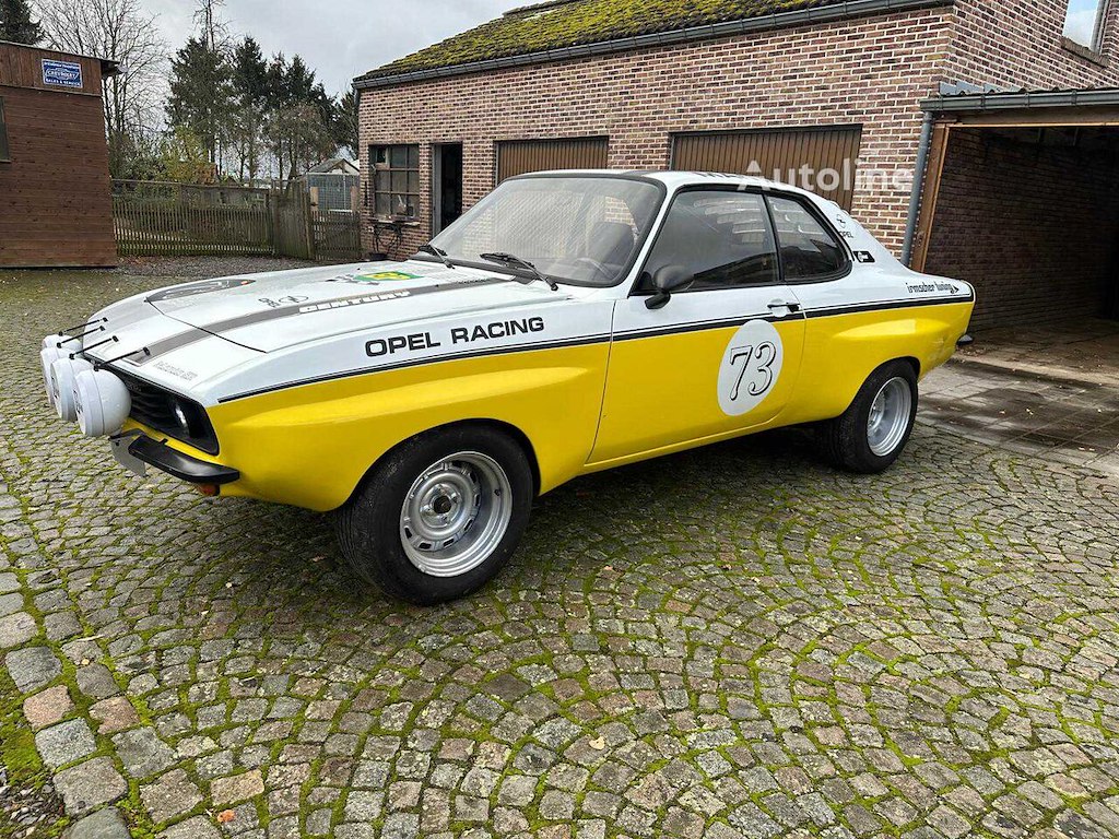 Prodaje se Opel Manta SR kupe na aukciji