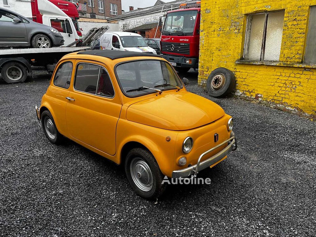 Prodaje se FIAT 500L kupe na aukciji