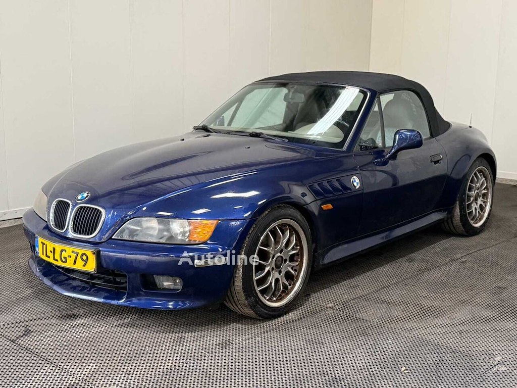 Prodaje se BMW Z3 Roadster kabriolet na aukciji