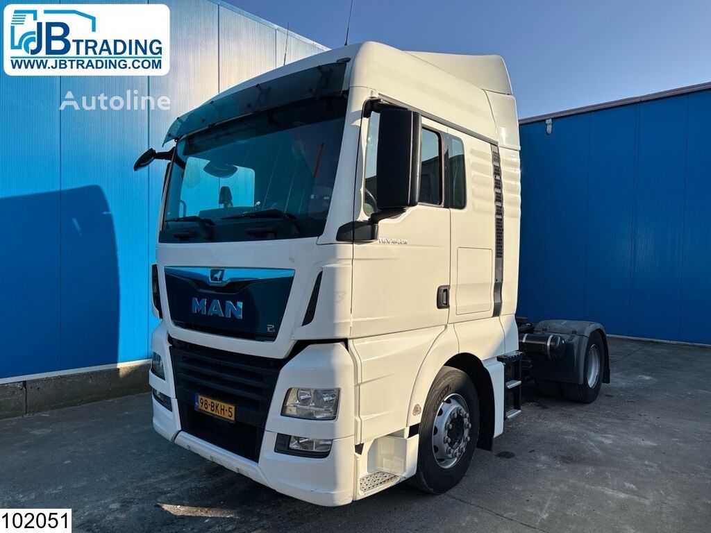 MAN TGX 18 420 EURO 6 tegljač