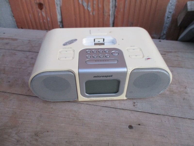 MICROSPOT MW/FM radio sa satom,alarmom i iPod dockom