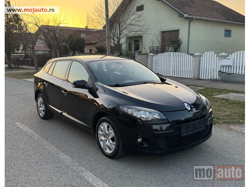 Renault Megane 1.5 DCI DYNAMIQUE