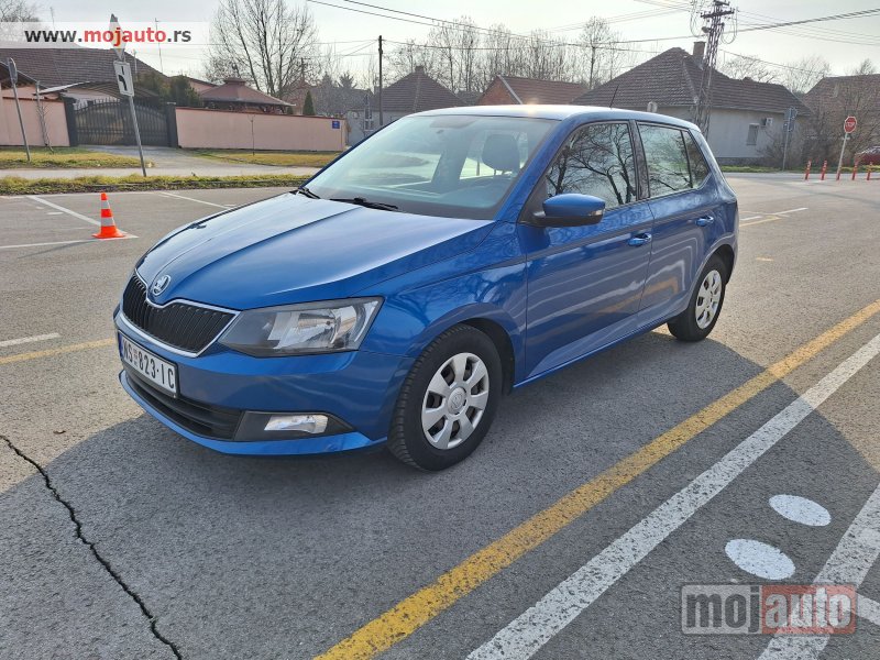 Škoda Fabia 1.0 benzin