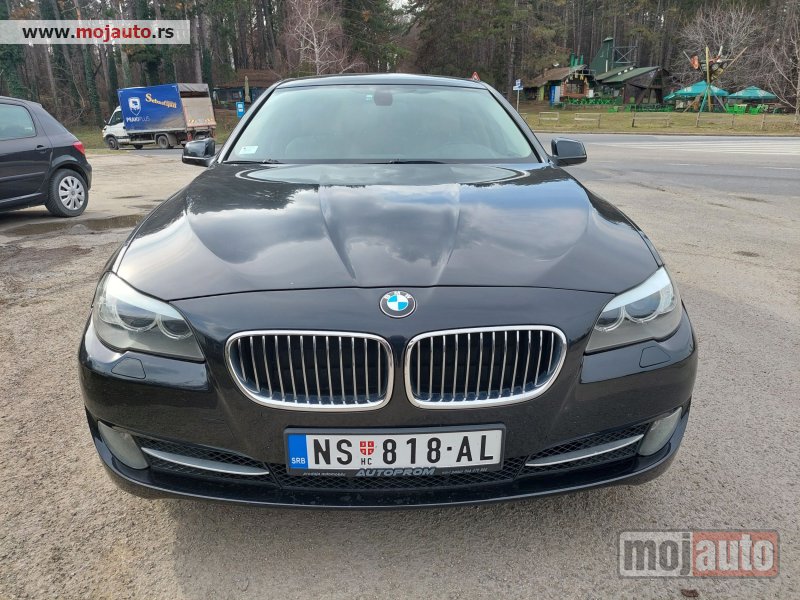 BMW 520 2.0D NAWI AUTOMAT VELIKA NAWI