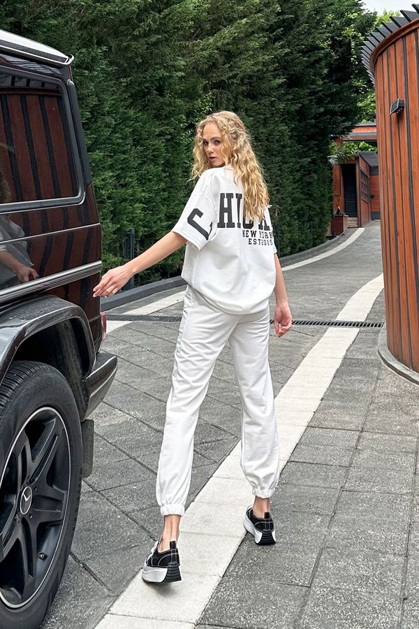 TREND ALAÇATI STILI WOMEN ECRU CREWNECK PRINTED T-SHIRT AND JOGGING TRACKSUIT SET