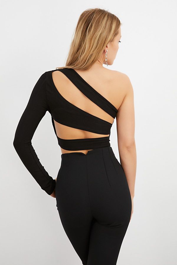 COOL & SEXY WOMEN'S BLACK BACK TAPE SINGLE SLEEVE CROP BLOUSE
