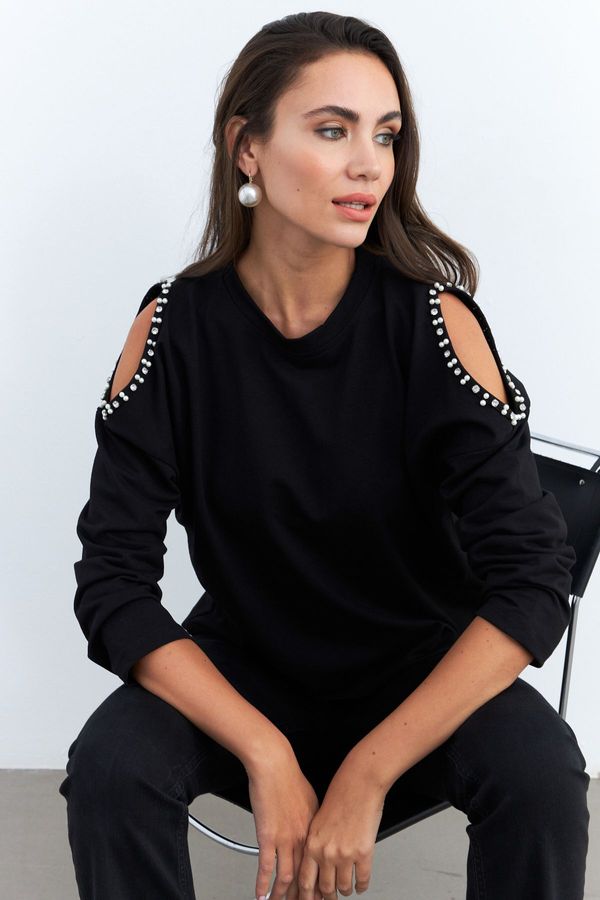 Cool & Sexy Women's Black Pearl Accessory Off-Shoulder Camisole Blouse RLO85