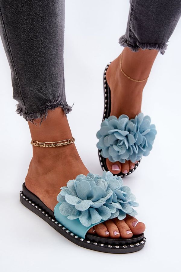 WOMEN'S SLIPPERS DECORATED WITH FLOWERS, BLUE CELLANEN