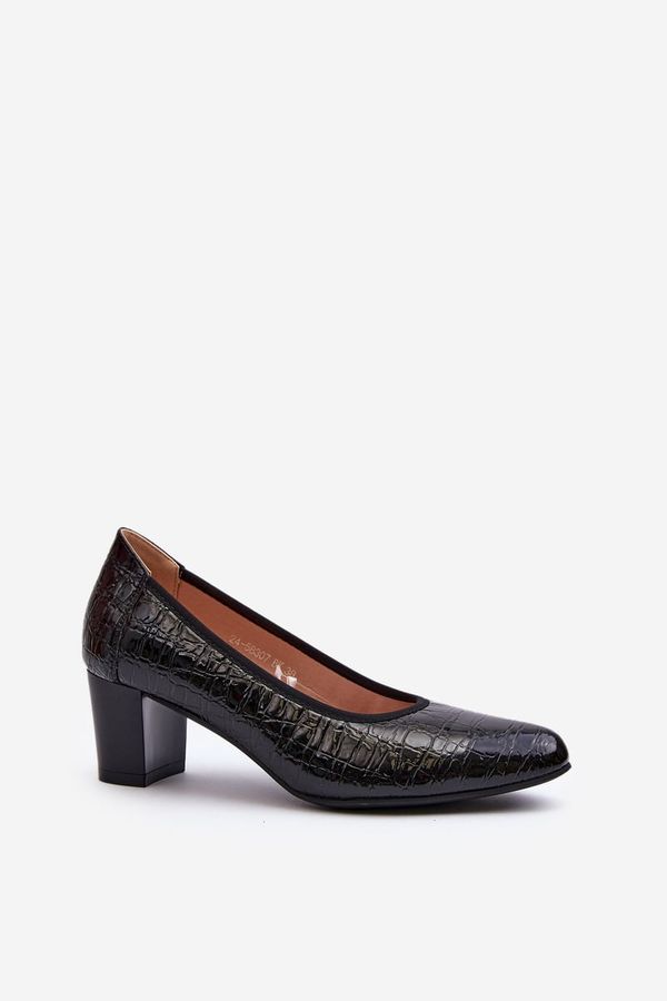 VINCEZA BLACK EMBOSSED PATENT LEATHER PUMPS CYNANIA
