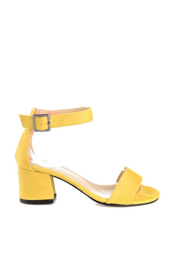 TRENDYOL YELLOW SUEDE WOMEN CLASSIC HEELS