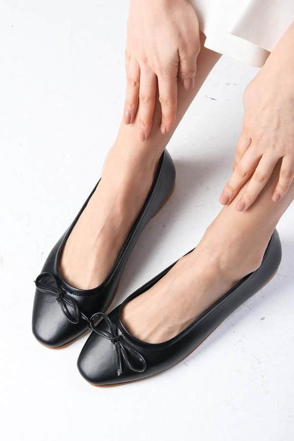 MIO GUSTO NELLY BLACK COLOR BOW ACCESSORY WOMEN'S FLAT TOE FLAT SHOES