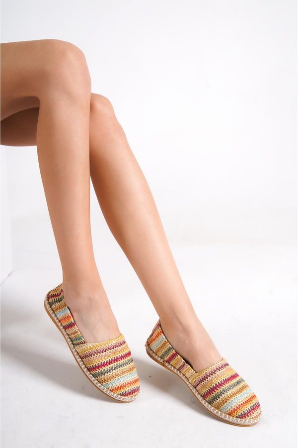 CAPONE OUTFITTERS CAPONE WOMEN'S ESPADRILLES