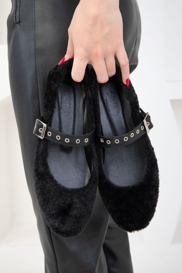 SOHO WOMEN'S BLACK BALLERINAS 20017