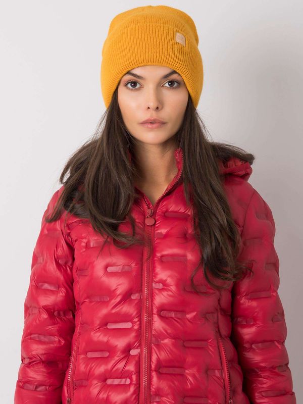 LADY'S HAT OF DARK YELLOW COLOR