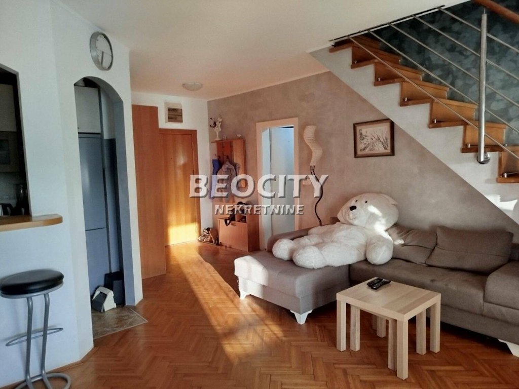 Novi Sad, Centar, Socijalno , 3.5, 86m2, 138000EUR