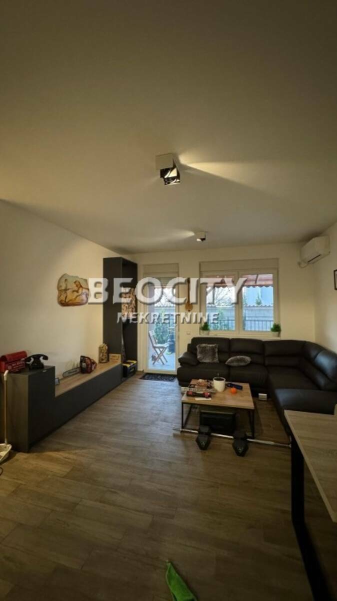 Stara Pazova, Novi Banovci, Svetosavska, 2.0, 57m2, 124900EUR