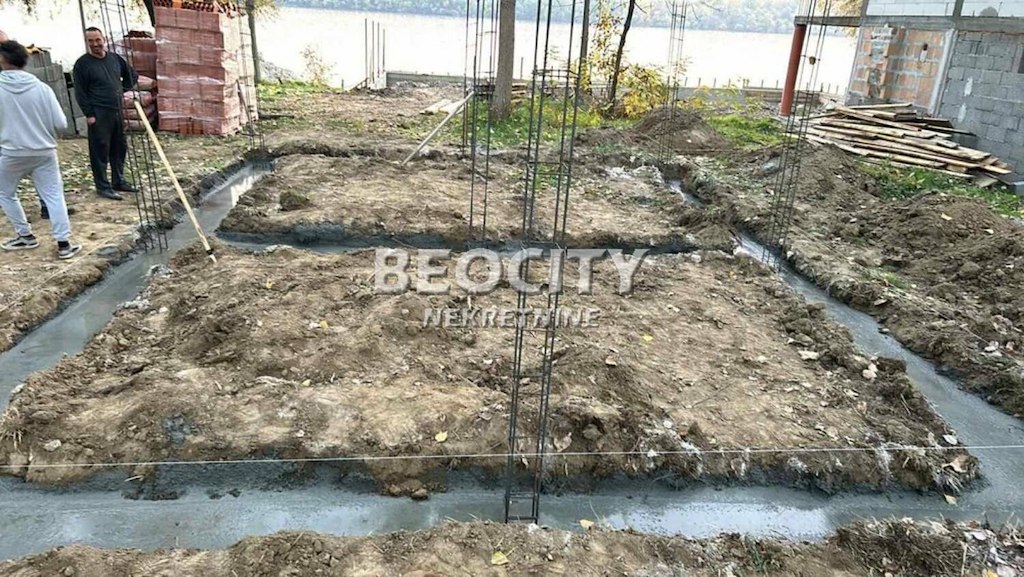 Palilula, Borča, Gorana Berežana, 3a, 27000EUR