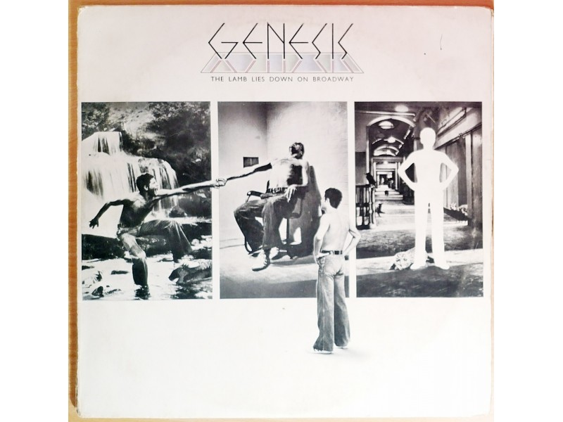 2LP GENESIS - Lamb Lies Down On Broadway, UK press, 4-