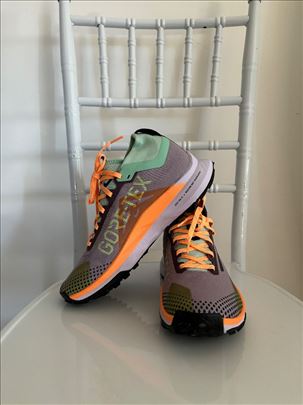 Prodajem Nike Pegasus Trail 4 Gore-Tex Br.40