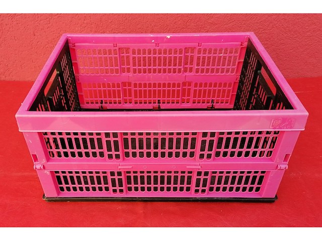 Plastična gajba crno - roze 48x35x23