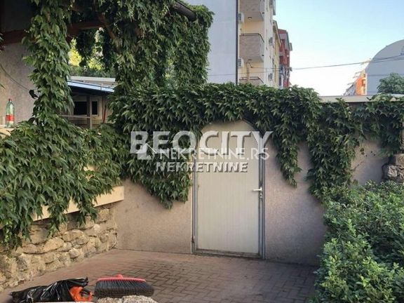 Novi Sad, Podbara, , 4.0, 120m2, 1000EUR