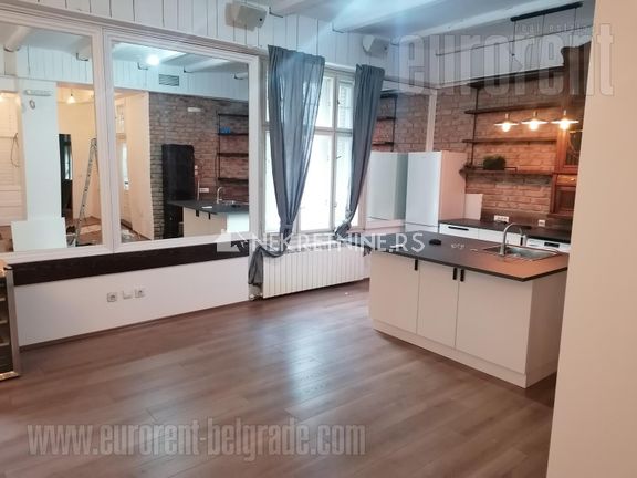 #48642, Izdavanje, Stan, ĐERAM, 1380 EUR