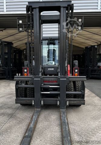 Heavy Duty Forklifts - Diesel
Kalmar DCG150-6