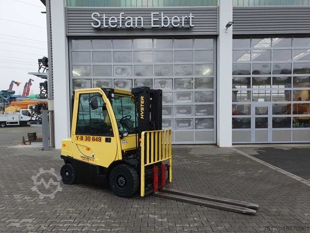 Prednji utovarivač viljuškar
HYSTER H2.5 FT / nur 1.969h! / Seitenschieber