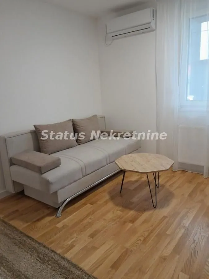 Izdavanje, jednosoban stan, 43m2, Podbara, Novi Sad, Novi Sad